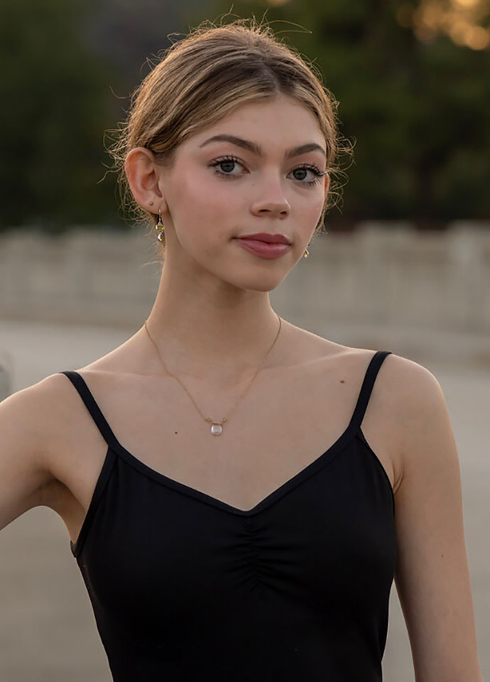 Professional Vaganova trained Russian & Ukrainian Ballet Instructors